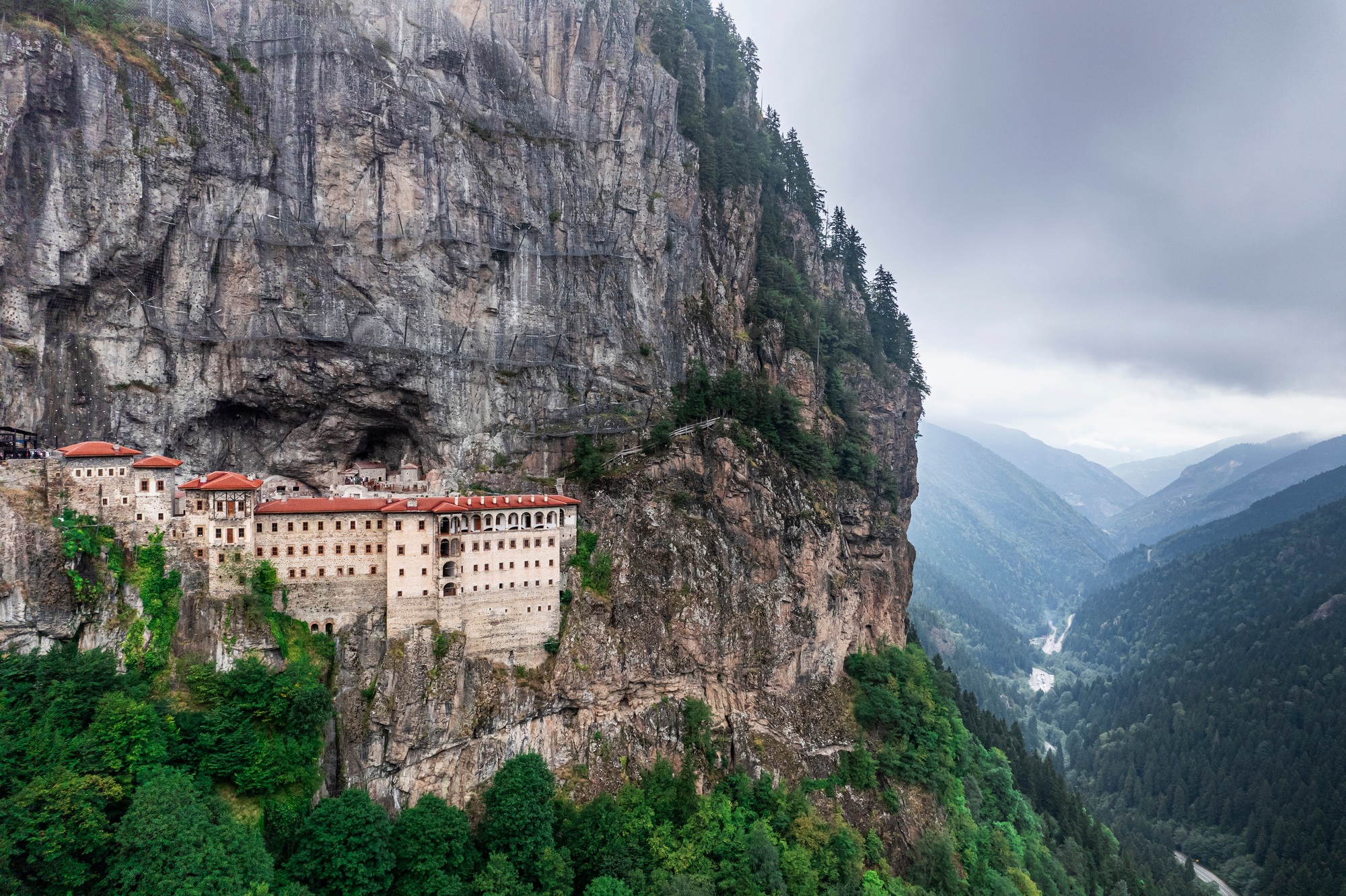 10 Enchanting Christian Monasteries Around the World That You Must ...